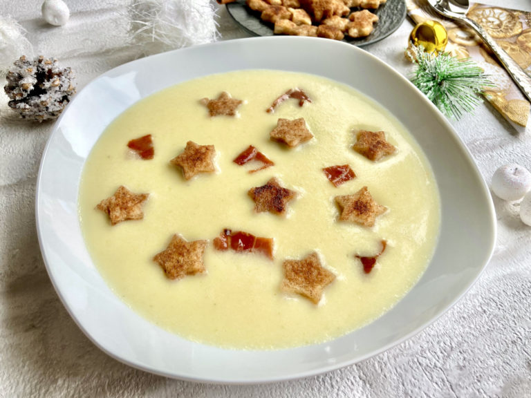 Weihnachtssuppe - Rieslingsuppe mit Lebkuchencroûtons - Erdbeerschokola.de