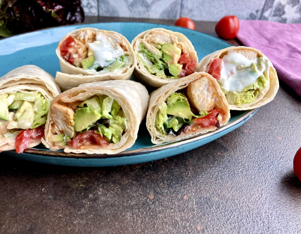 Wraps mit Hähnchen & Wraps richtig rollen - Erdbeerschokola.de